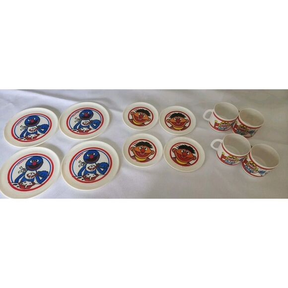 Toys | Muppets Sesame Street Vintage Toy Plates Cups Set Of 4 Ernie ...